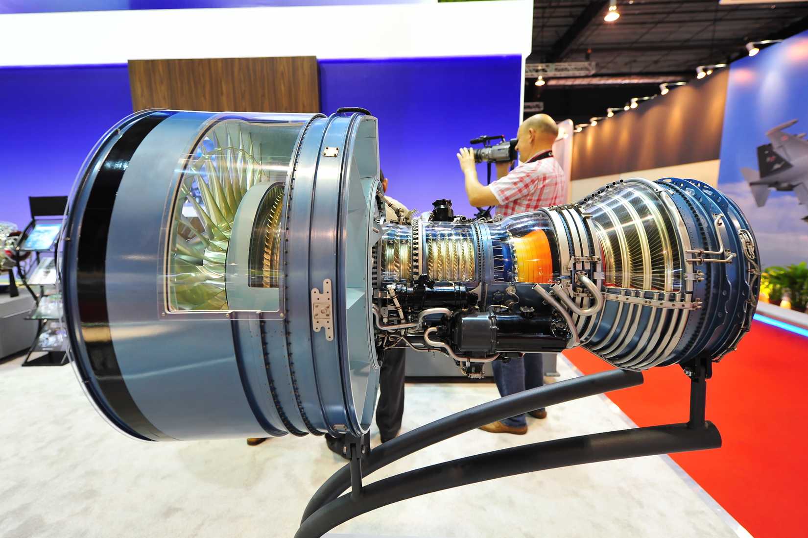 United Airlines Boeing 777-200ER Rejects Takeoff In Beijing After ...