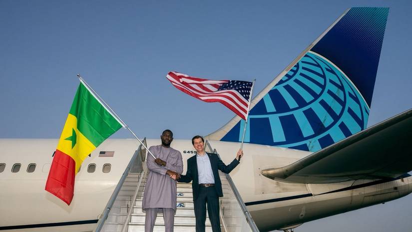 Only 49% Full: United Airlines' 10 Emptiest International Routes