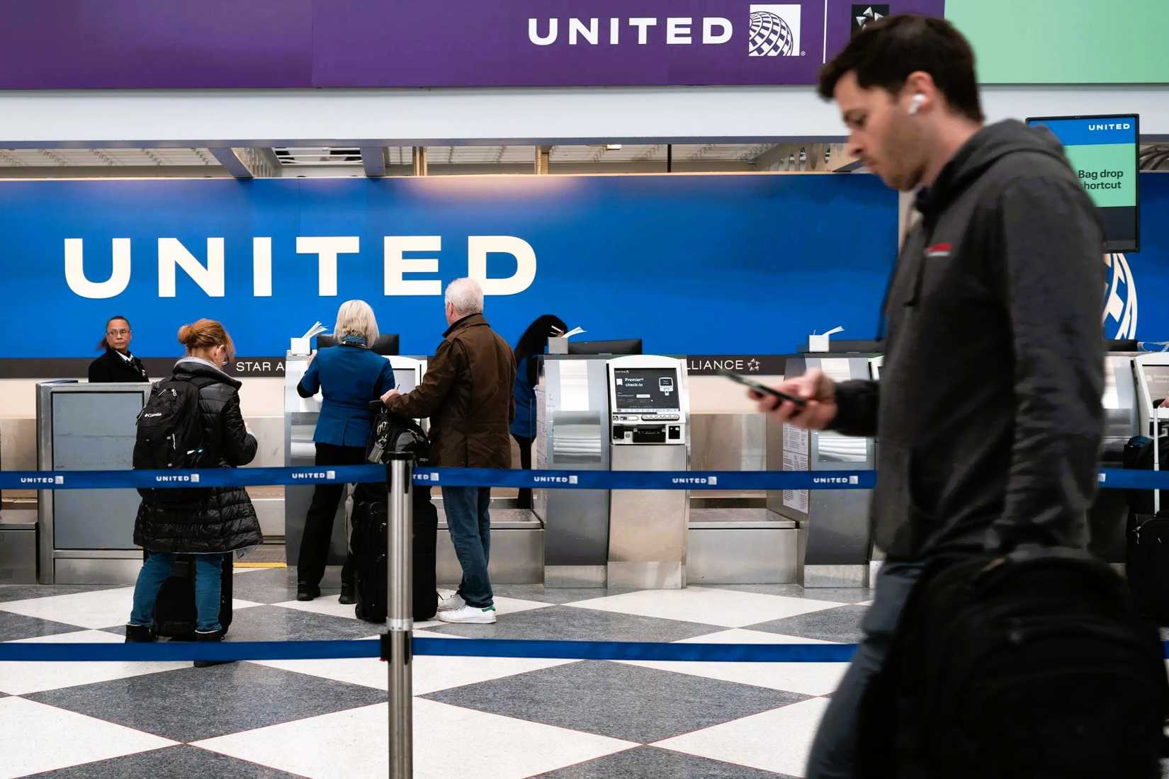 United Airlines Changes How Late Passengers Can Check-In For Flights