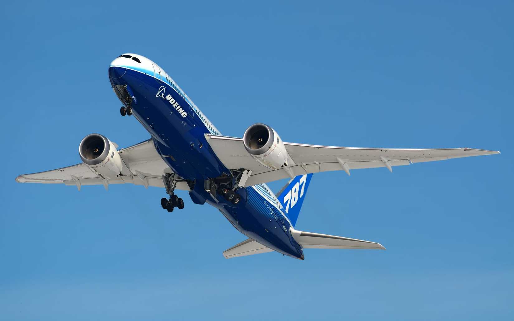 These Airlines Changed Their Boeing 787 Engines From Rolls-Royce To GE ...