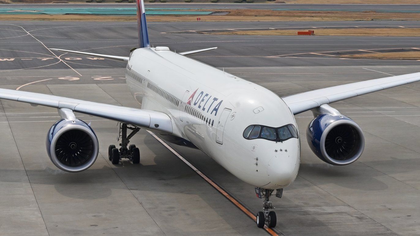 Largest Aircraft: Where Delta Air Lines’ 339-Seat Ex-LATAM Airbus A350s ...
