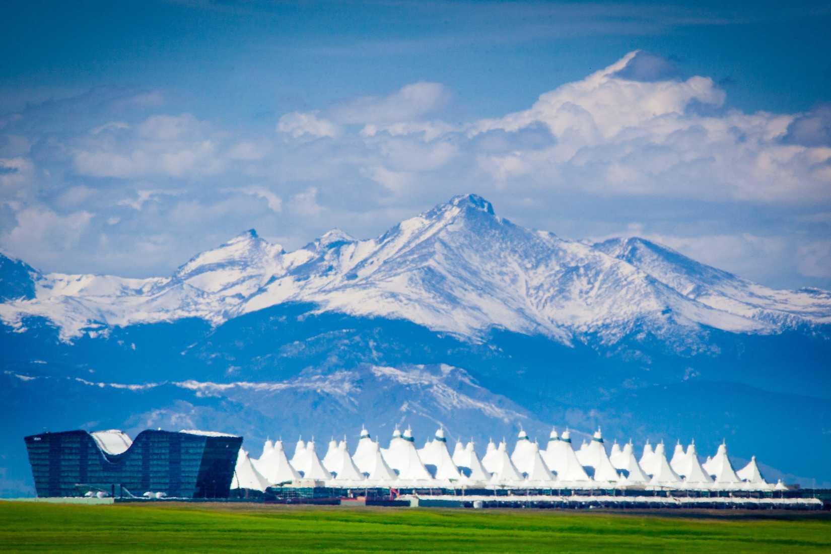 United Airlines Axes All Landline Bus Services