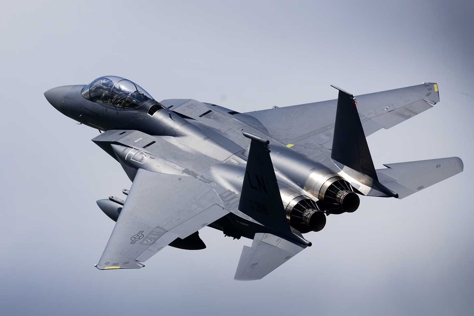 This Is The Largest Fighter Jet In The US Air Force