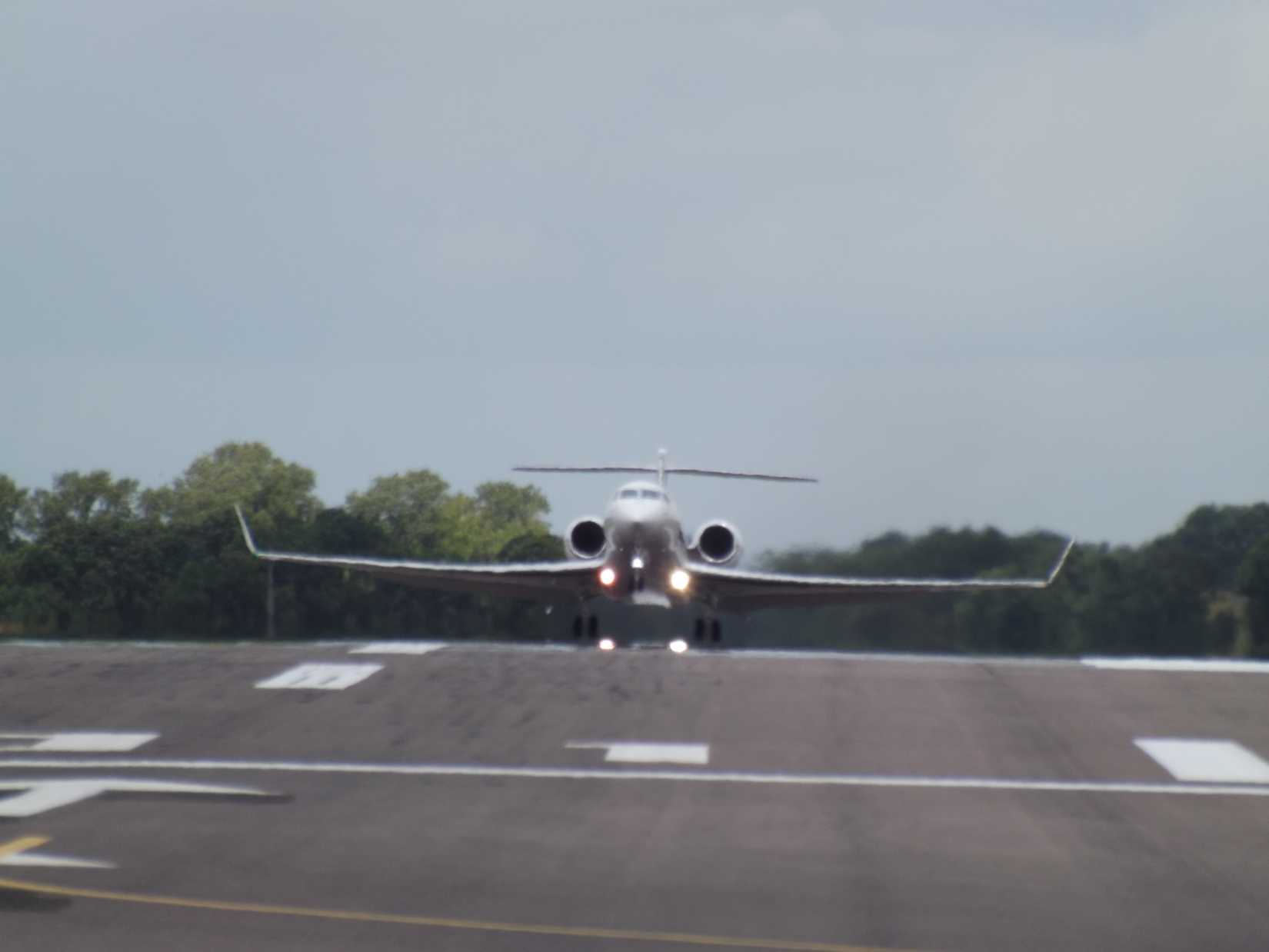 How Much Does It Cost To Fly A Private Jet From Los Angeles To Tokyo?