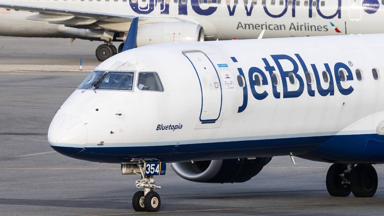 End Of An Era: JetBlue Reportedly Schedules Final Embraer E190 Flight