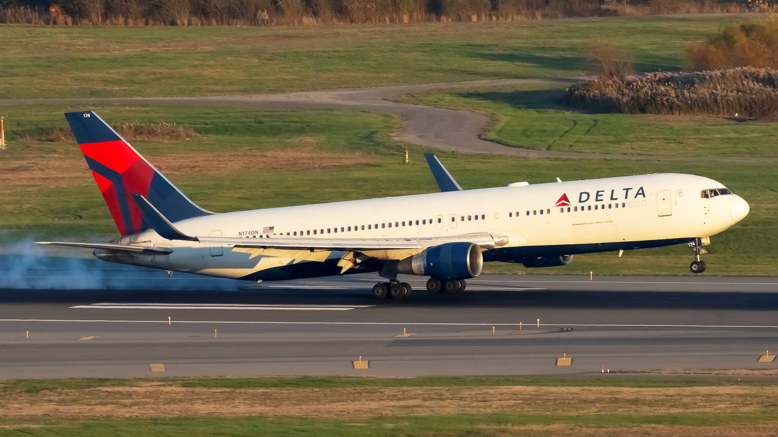 Last Operated In 2020: Delta Air Lines To Resume Long-Haul Flights To ...