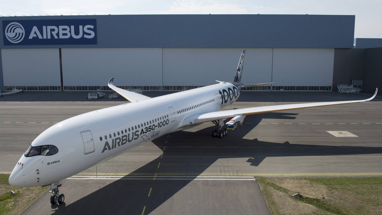 Airbus To Begin Testing A350-1000ULR & Freighter Variants Next Year