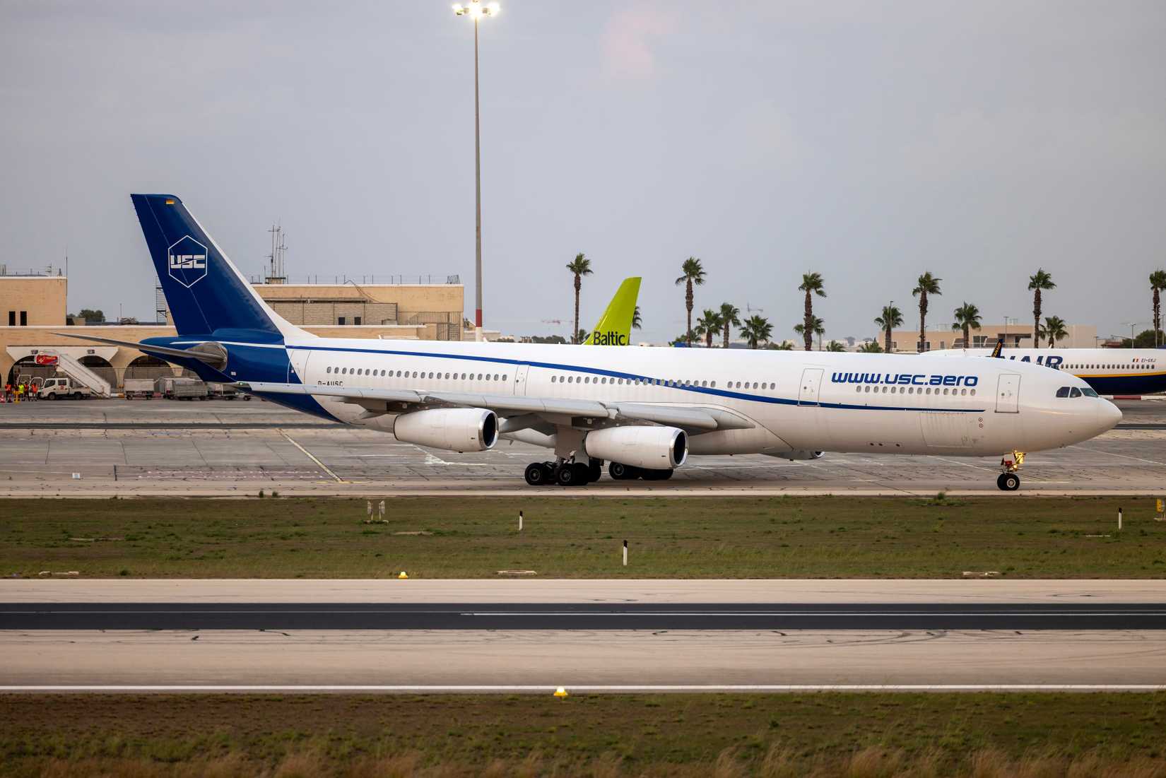 This Airline Will Start Airbus A340-300 Flights With 20-Year-Old Plane