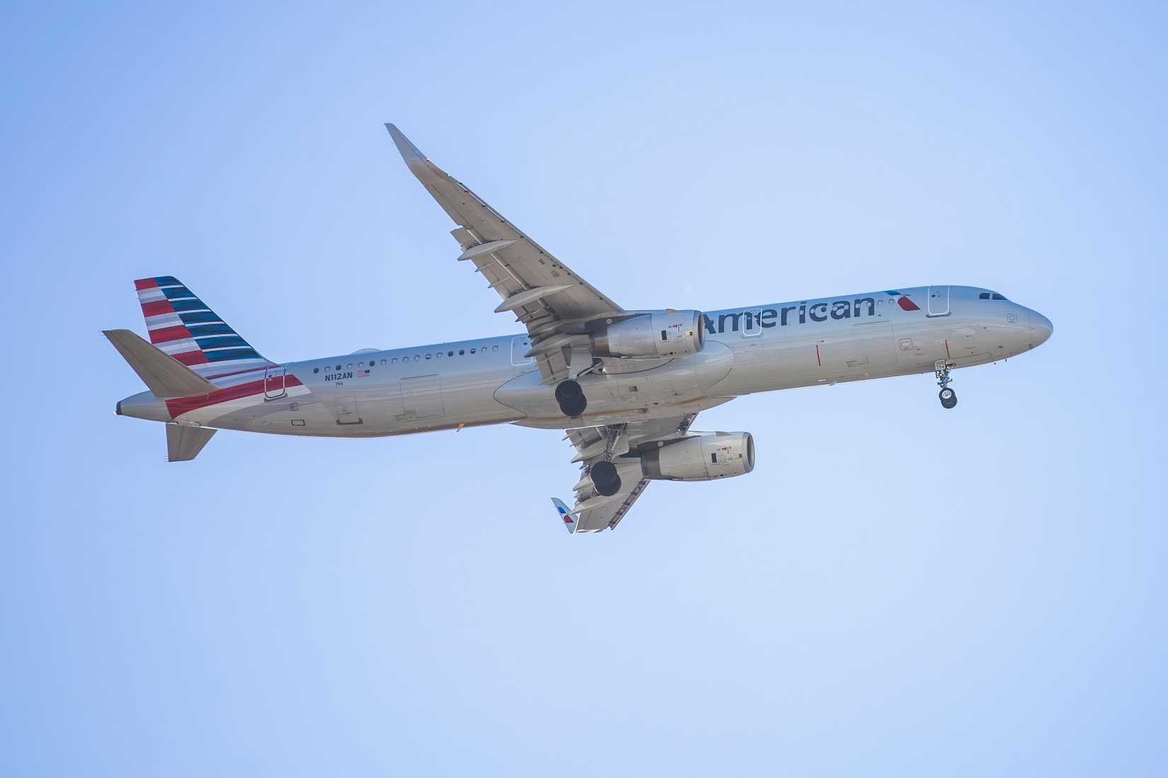 American Airlines Airbus A321 Returns To Service After Engine Issue ...