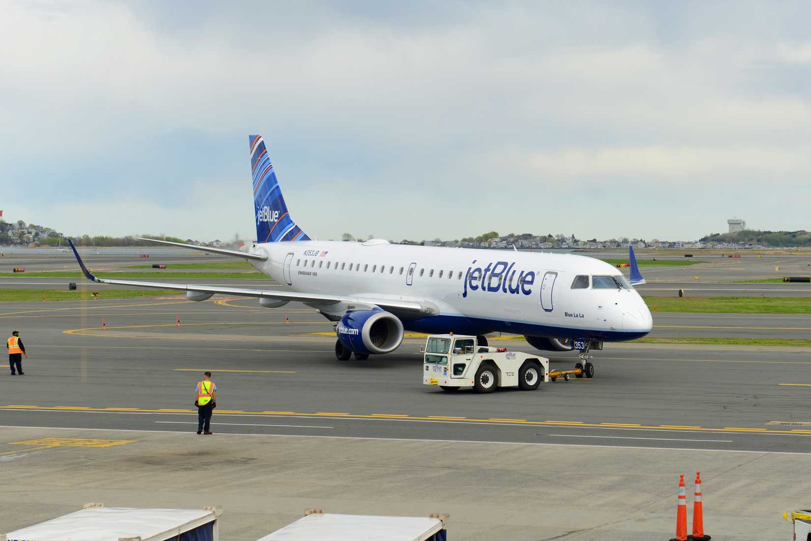 JetBlue Will Give You 25 Years Of Status For Completing This Challenge