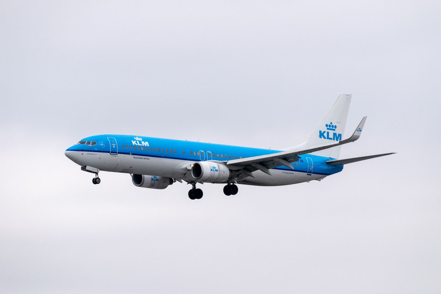 KLM Boeing 737 Diverts To Hamburg Due To Engine Fire Indication