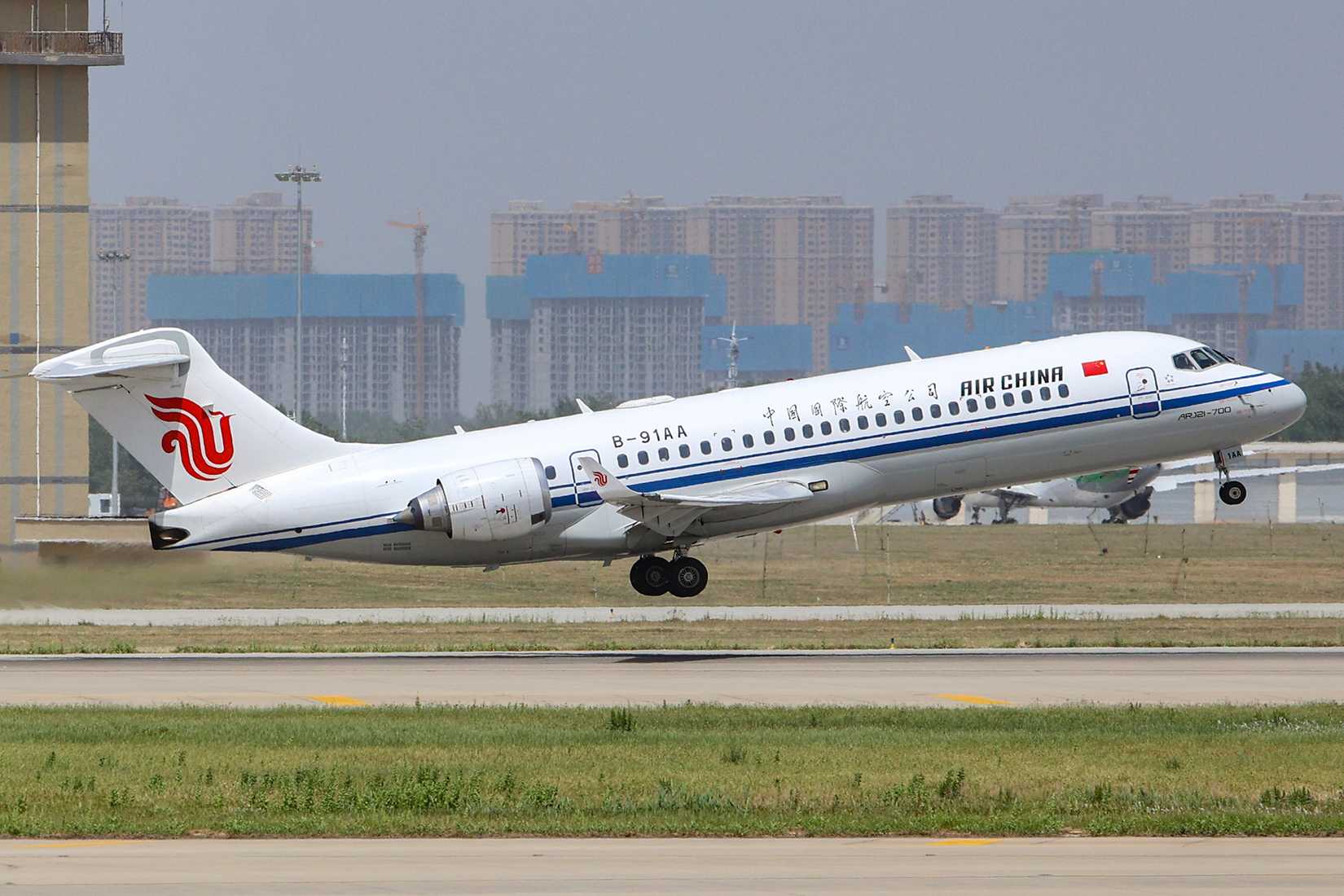 China's C909 Regional Jet Makes First International Flight