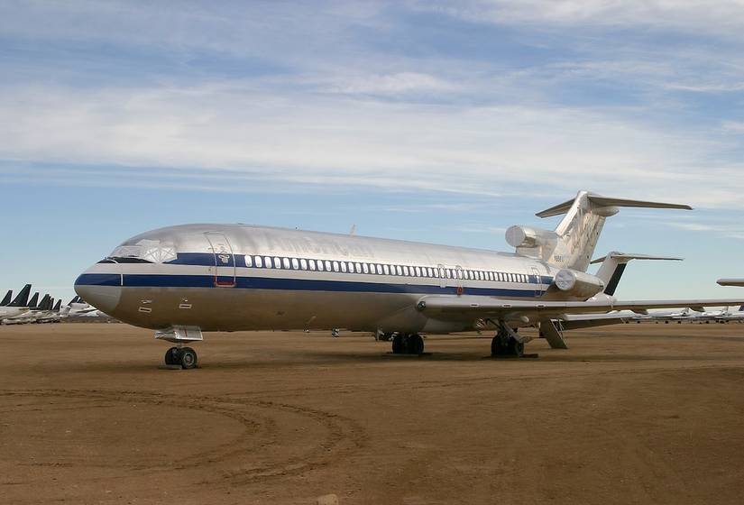 Why Did Boeing Build The 727 With 3 Engines?