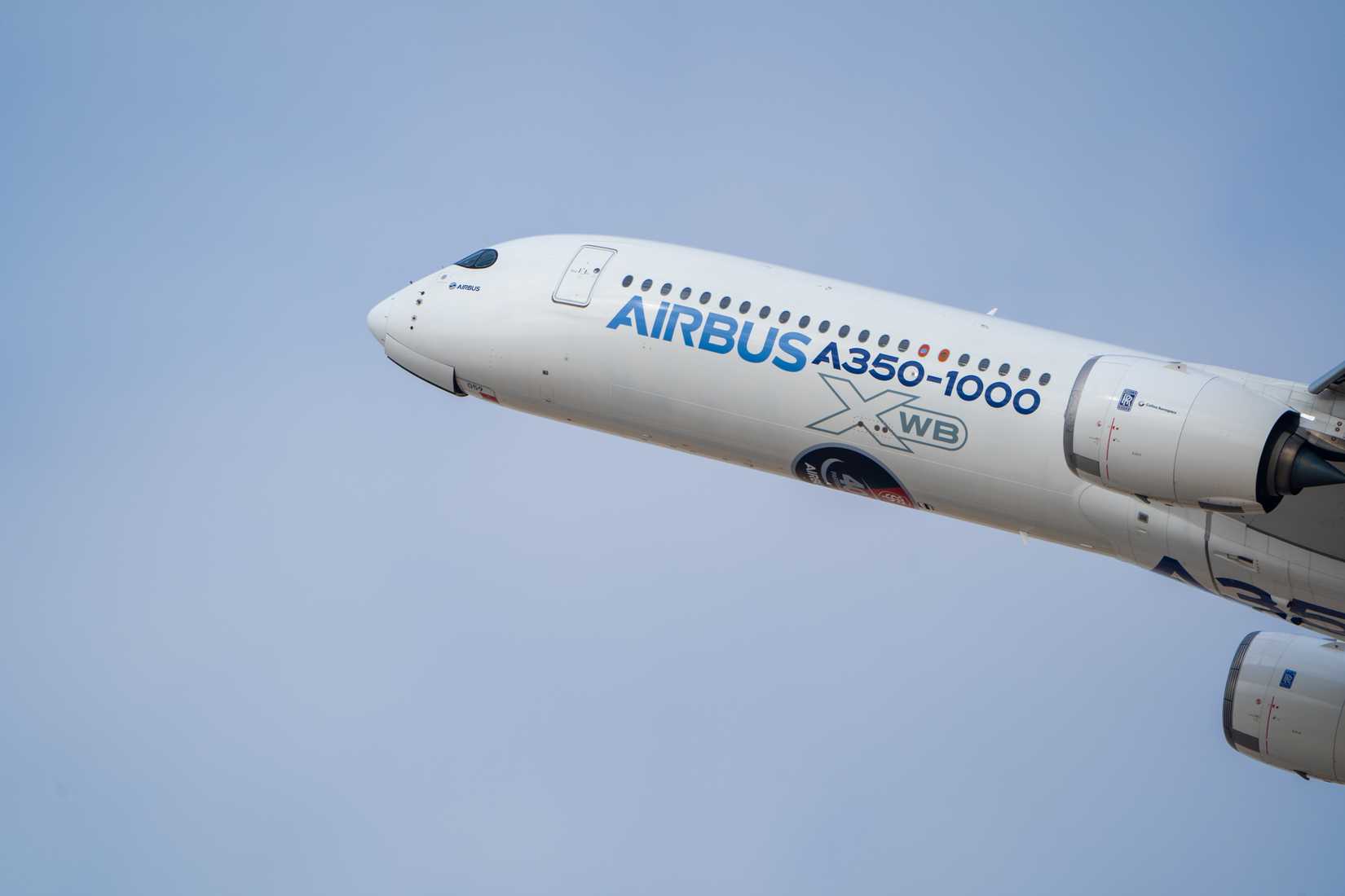 Airbus A350-1000 Vs. Boeing 777-9: Battle Of The Titans