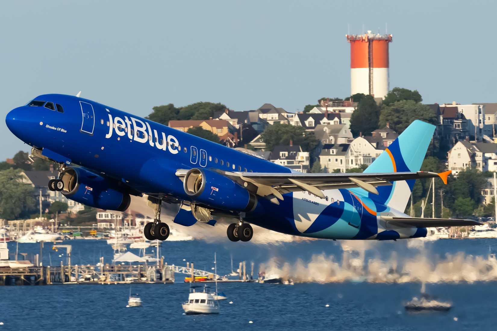 JetBlue Becomes Airline Launch Customer For Amazon's Satellite Wi-Fi ...