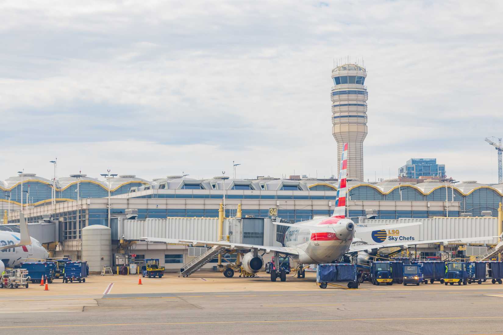 FAA & ATC Under Scrutiny After Reagan Airport Midair Collision
