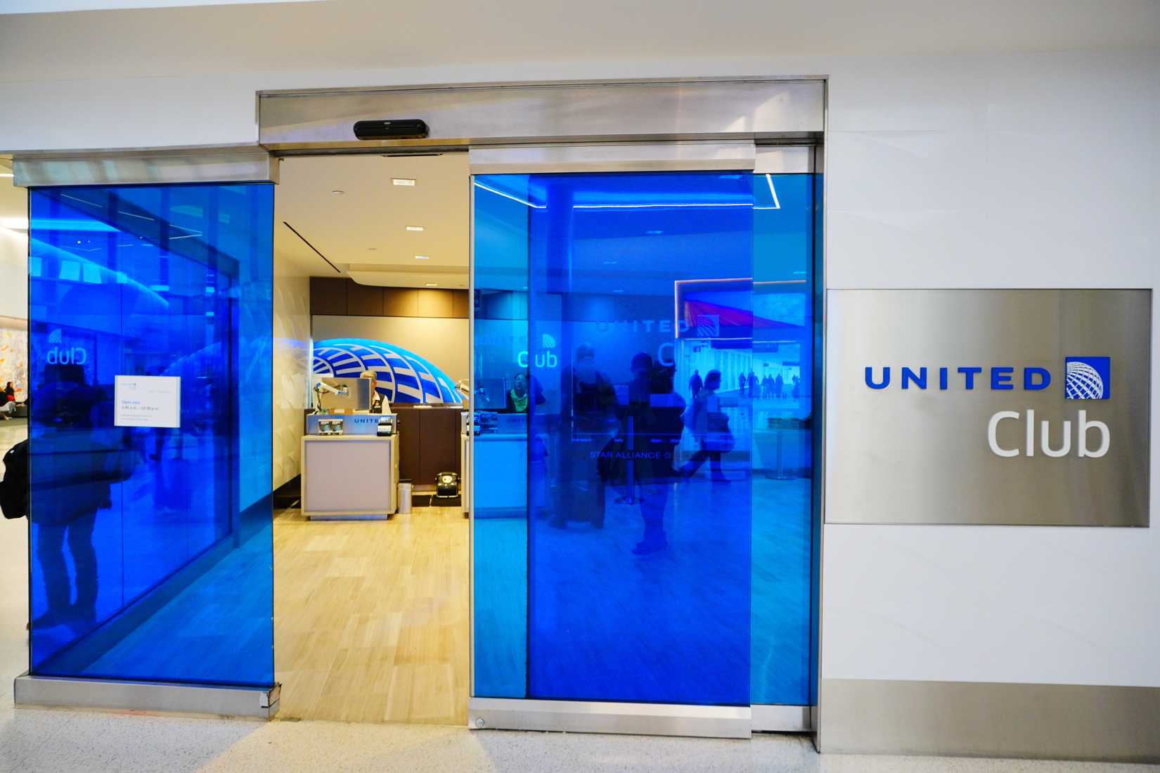 Which Airport Has The Best United Club?