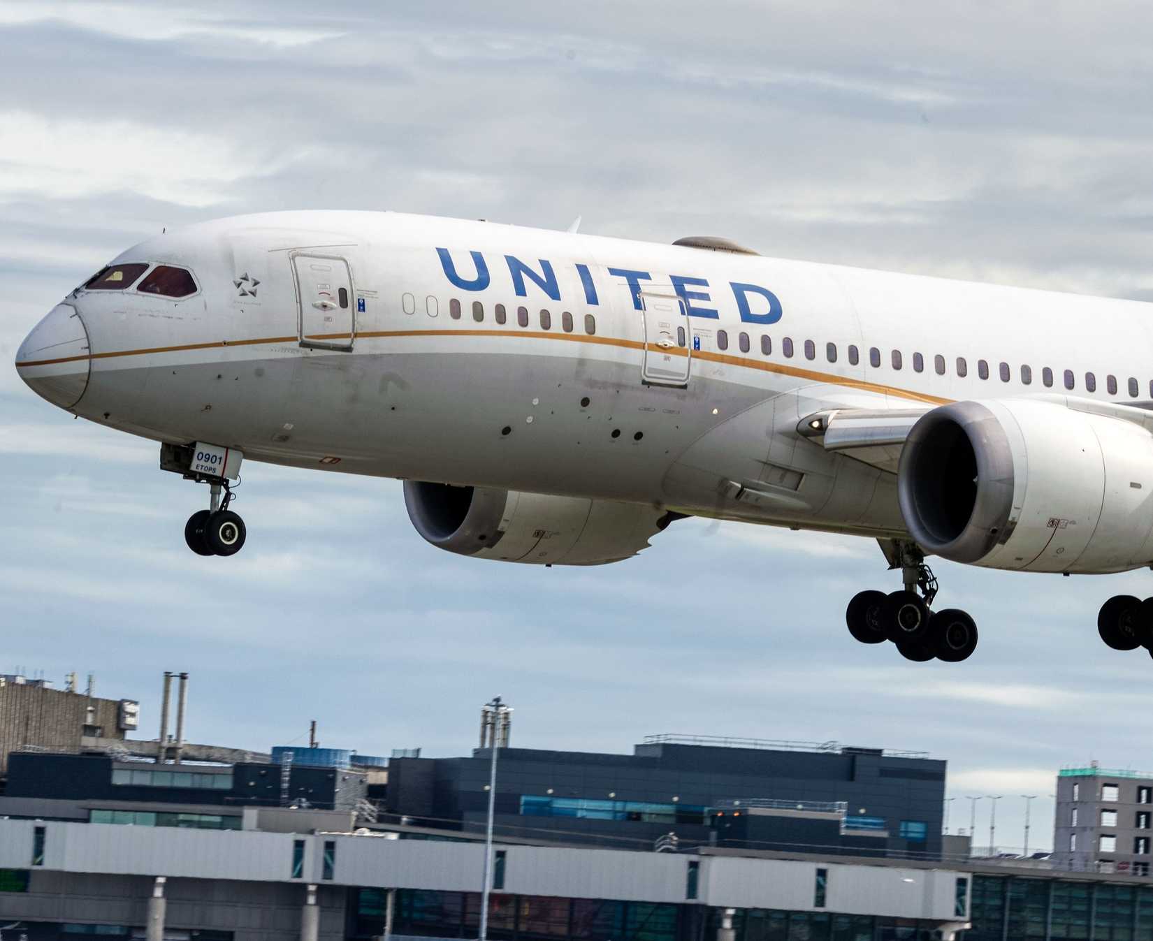 United Airlines Planning To Suspend Cuba Service Over Demand Concerns