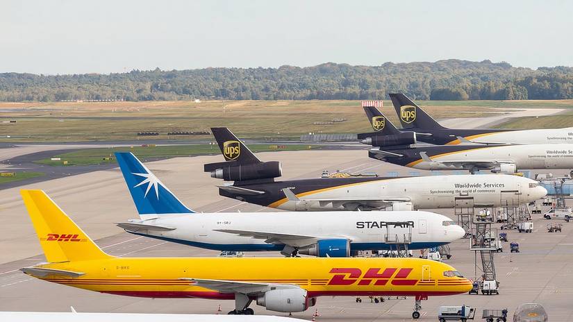 Why Did McDonnell Douglas Build The DC-10 With 3 Engines?