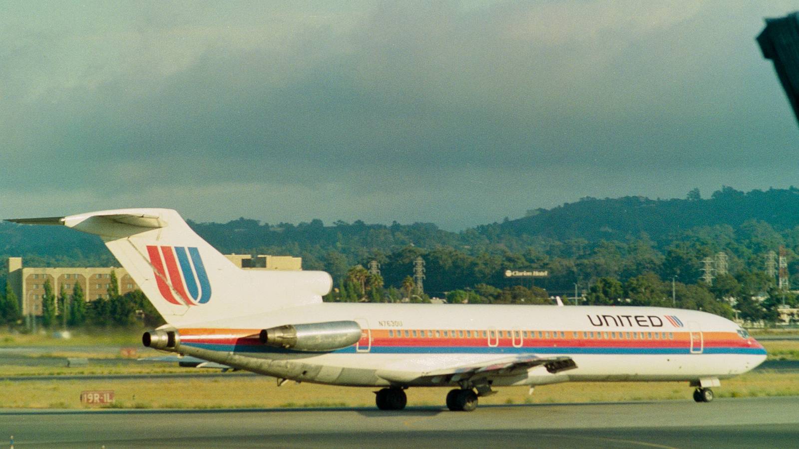 Looking Back: How A United Boeing 727 Fatally Crashed Into Lake Michigan