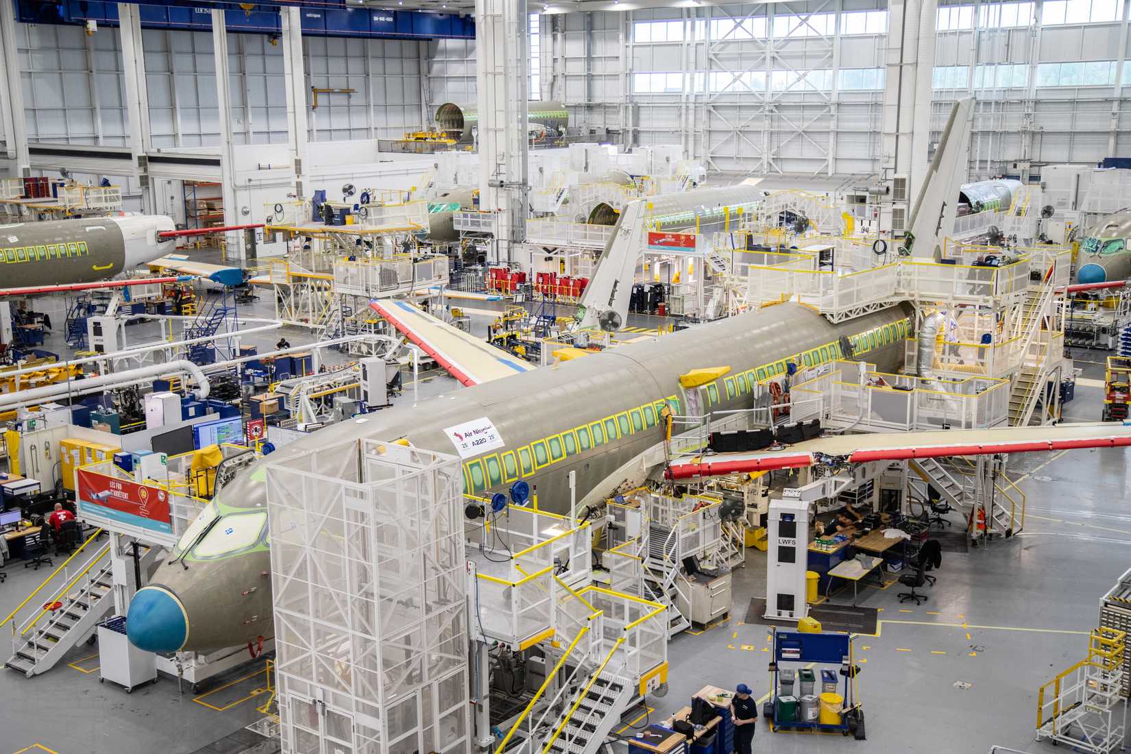 From Order To Aisle: How Long It Really Takes Your New Plane To Arrive