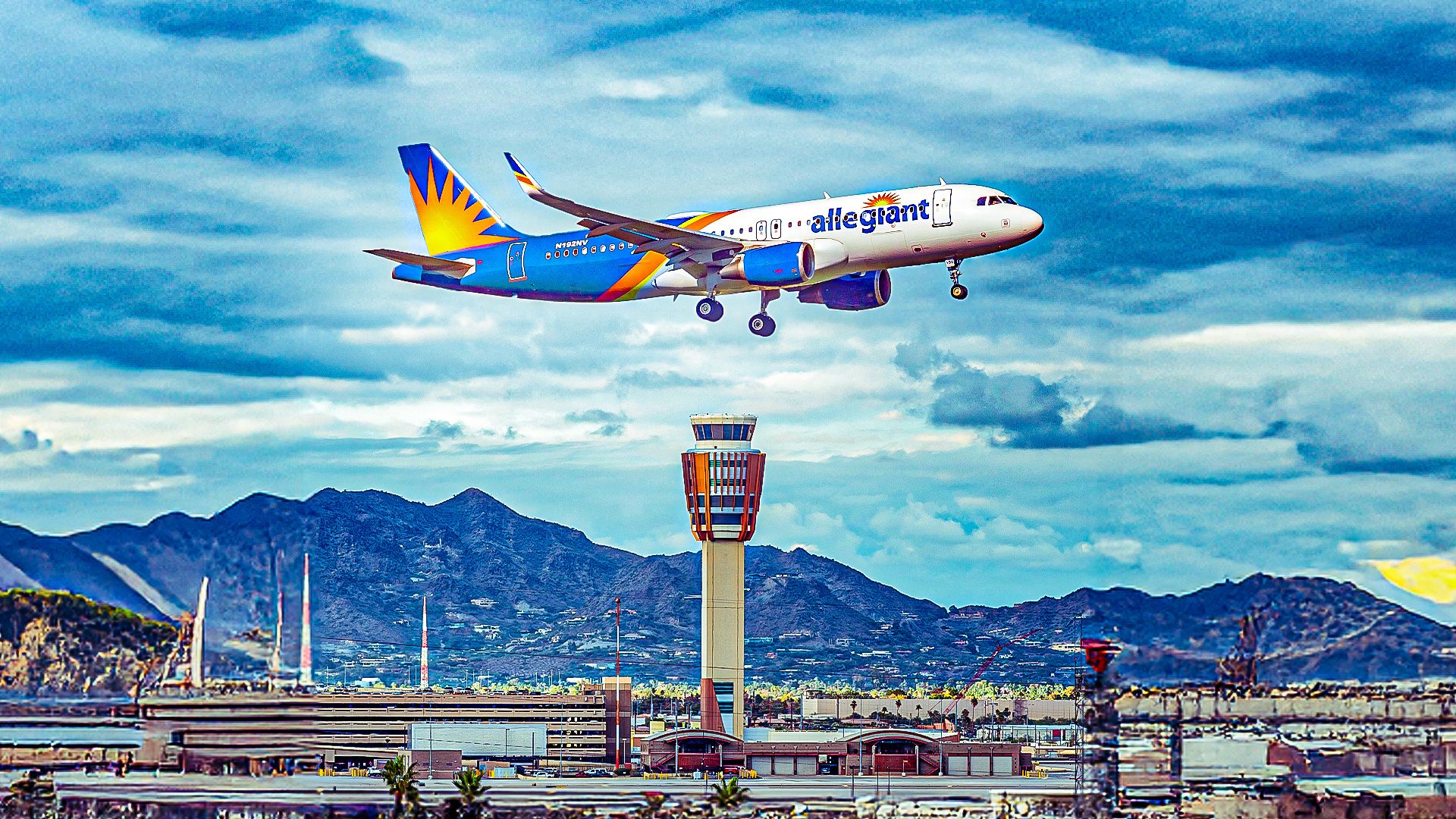 Forget Sky Harbor: Fly To Phoenix’s Most Underrated Airport Instead