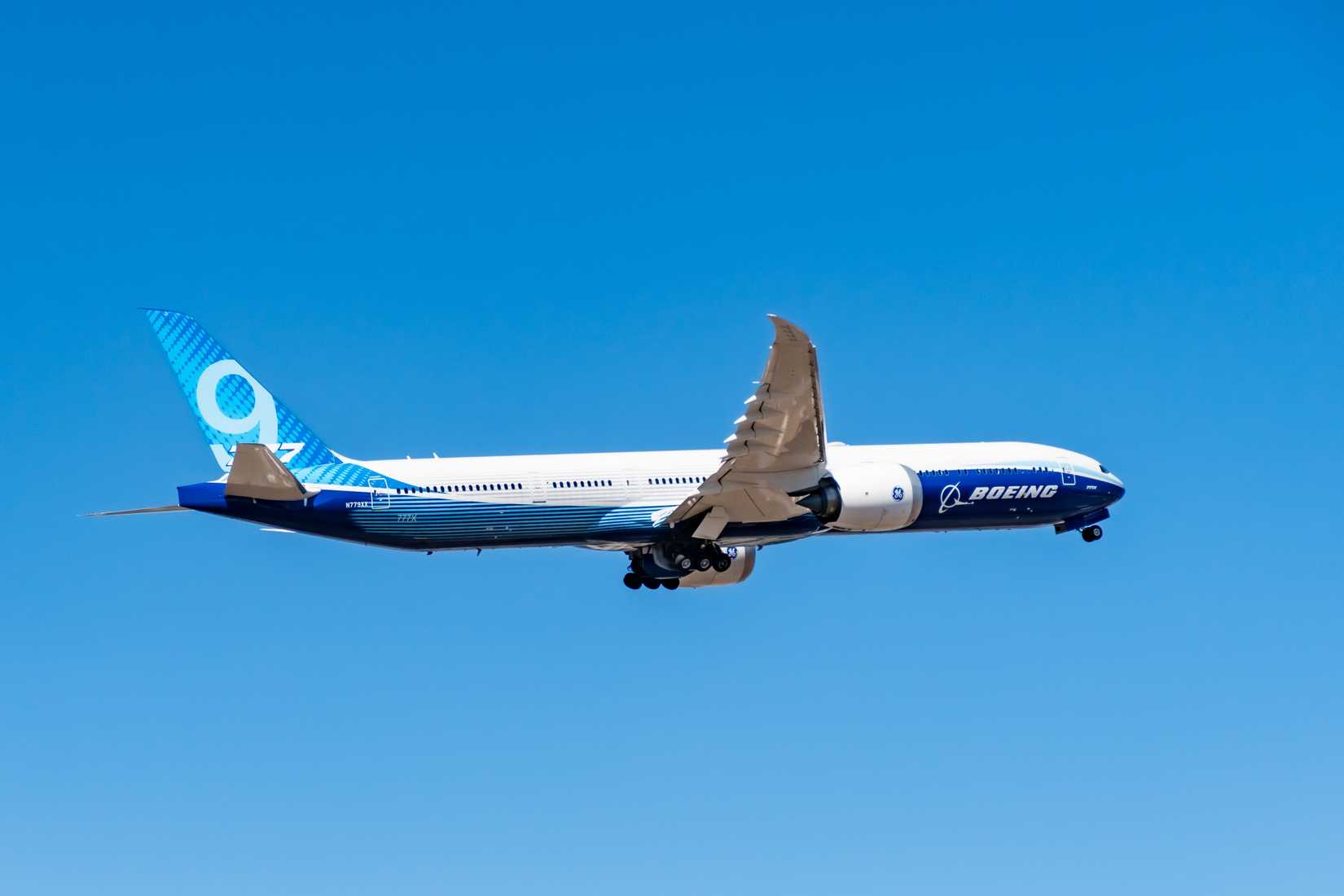 Boeing Flies 1st 777X Prototype To Victorville To Conduct FAA Takeoff ...