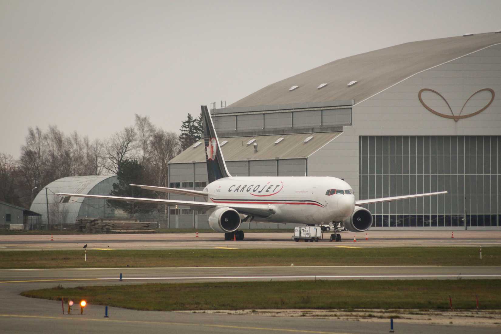 Poor Maintenance Likely Caused Cargojet 767 To Lose APU Doors During Climb