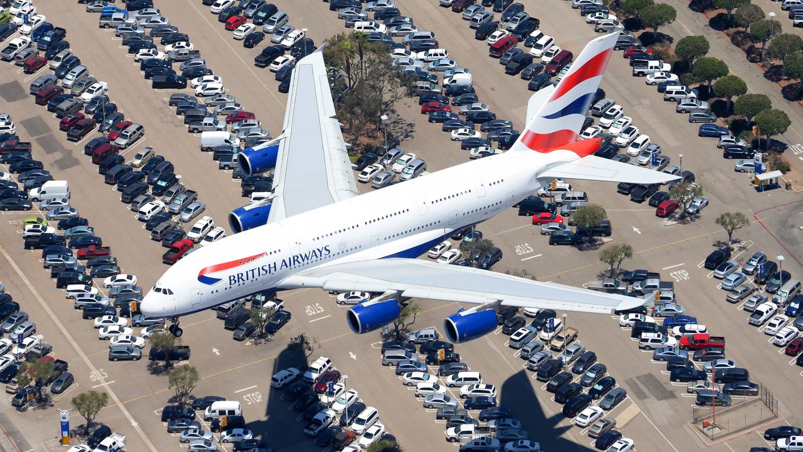 Airbus A380 Makes Overweight Landing In Johannesburg Due To Smoke