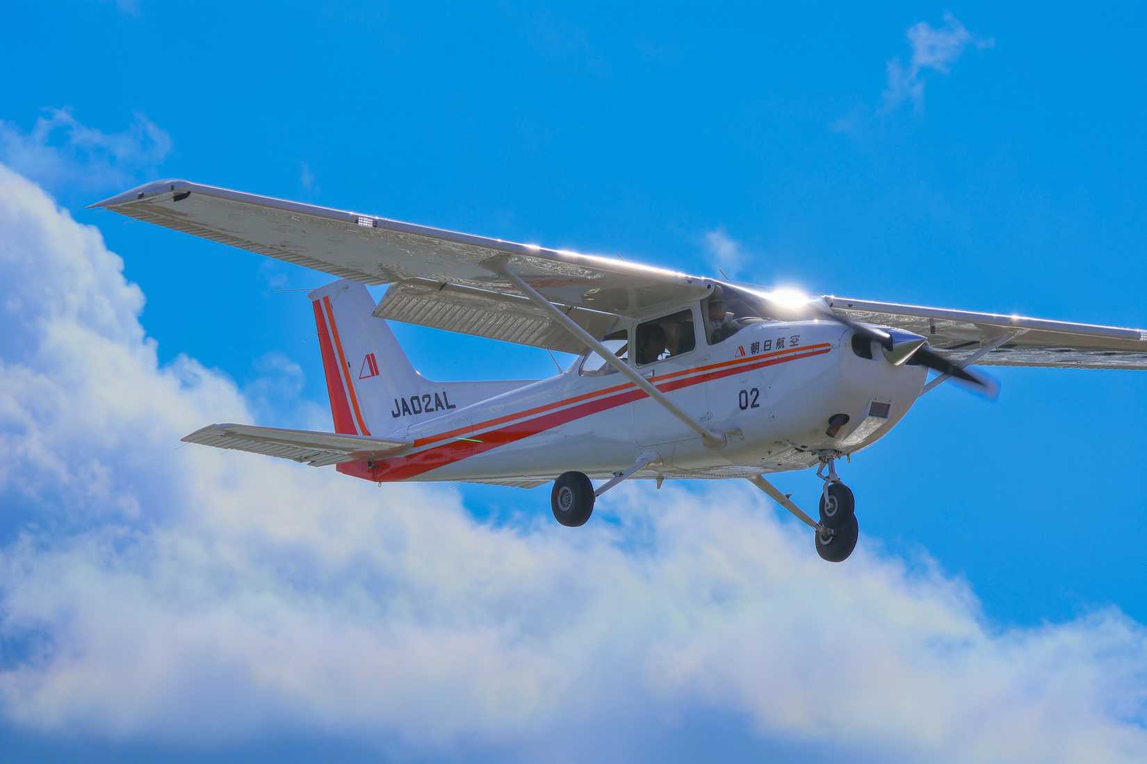 The Last Plane In America With Manual Flap Handles