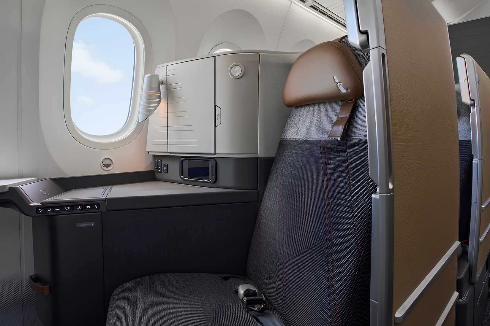 Why American Airlines Doesn't Want Flagship First Class Anymore