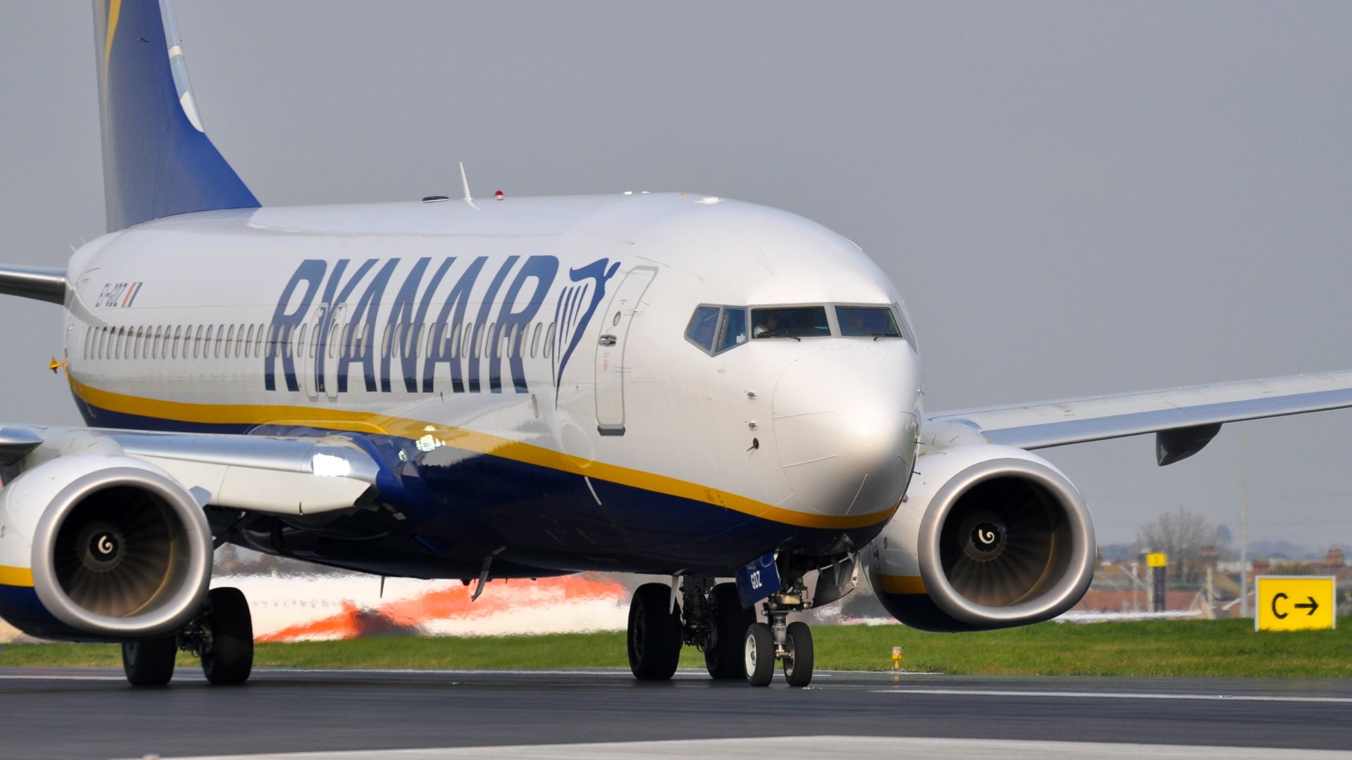 The Story Of Ryanair: Ireland's LCC Used To Be Anything But Low Cost