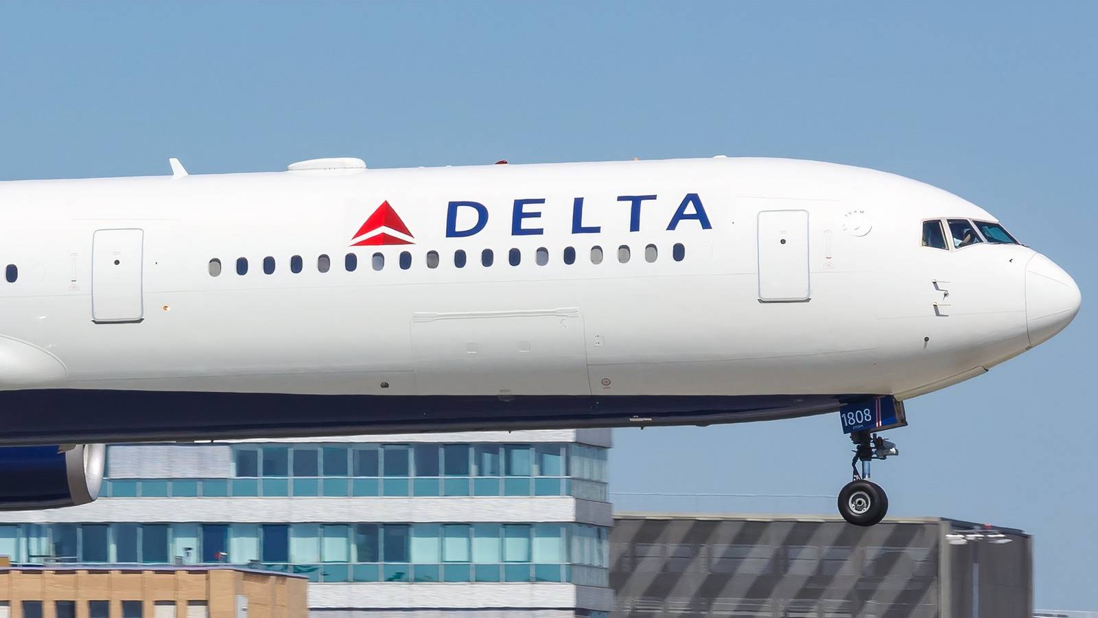 The New Shortest Boeing 767-400ER Scheduled Flight Is Coming This Year