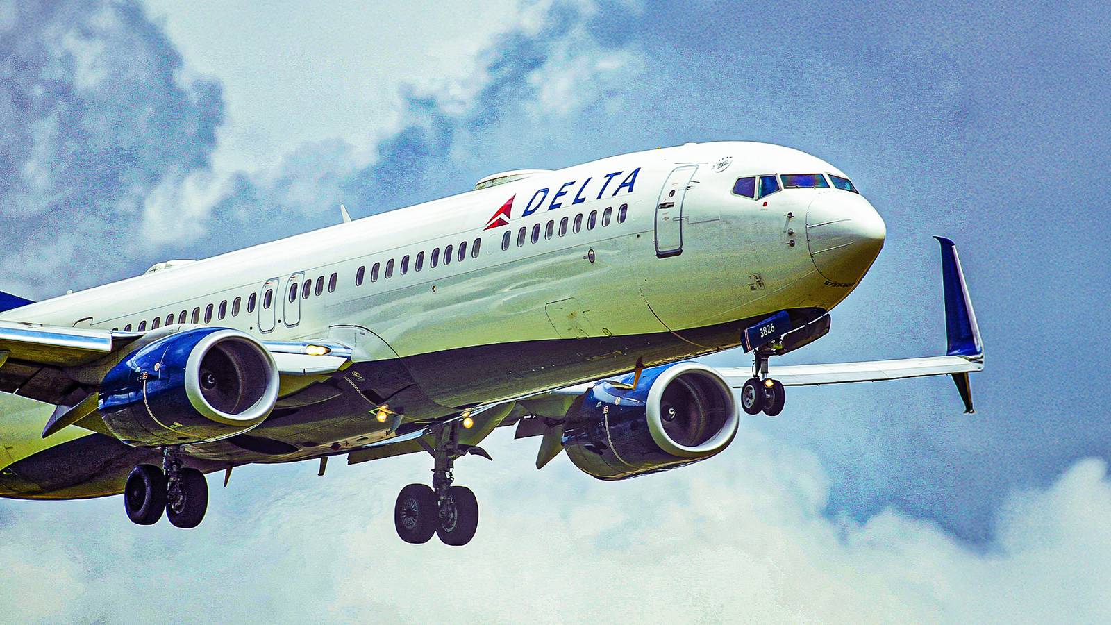 No Regrets: Why Delta Air Lines Easily Got Rid Of Blended Winglets On ...