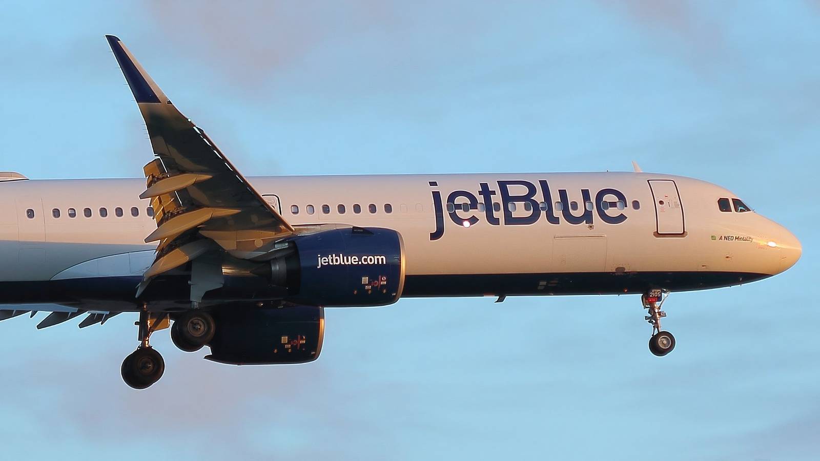 JetBlue Celebrates 2 Million Passengers On European Routes: See Its ...