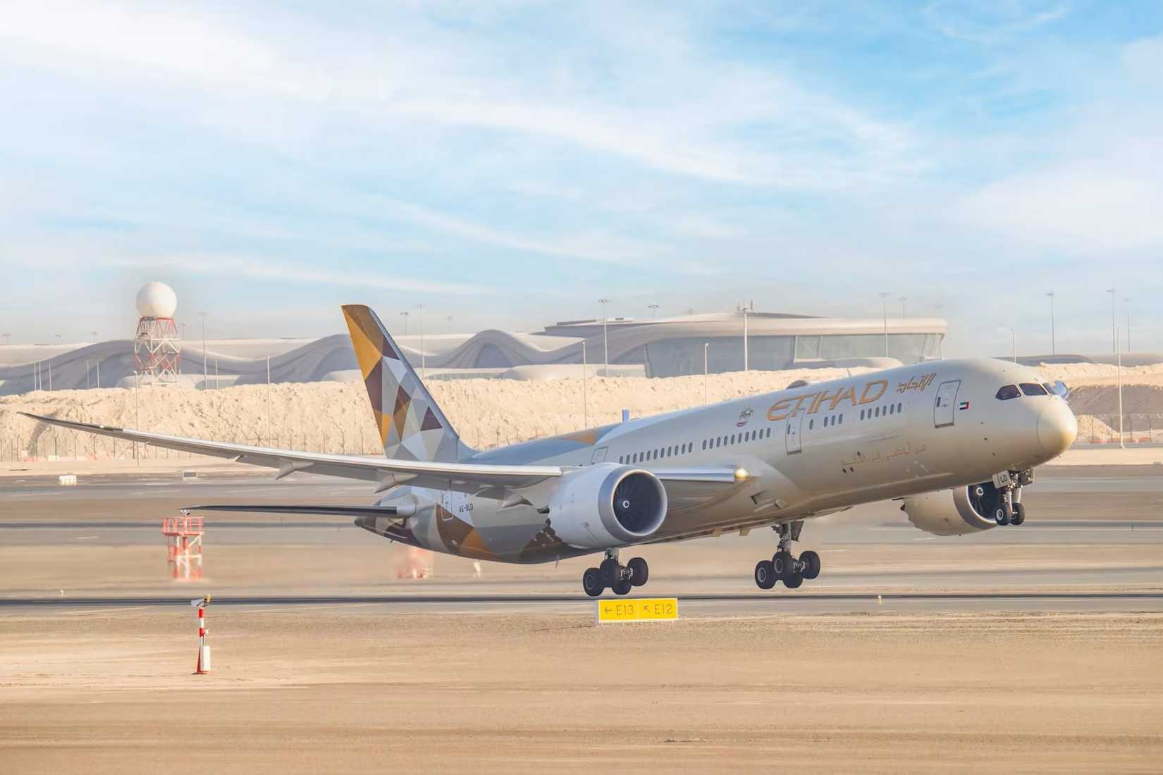 Etihad Airways Carries Record 2 Million Passengers In August 2025