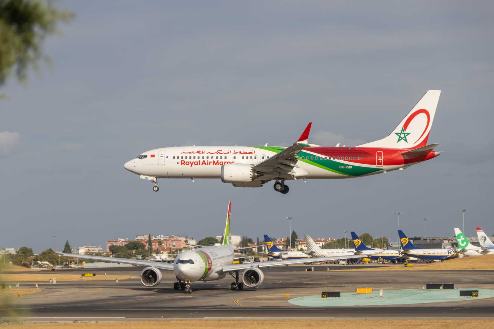 How Many 737 MAXs Does Boeing Produce Annually?