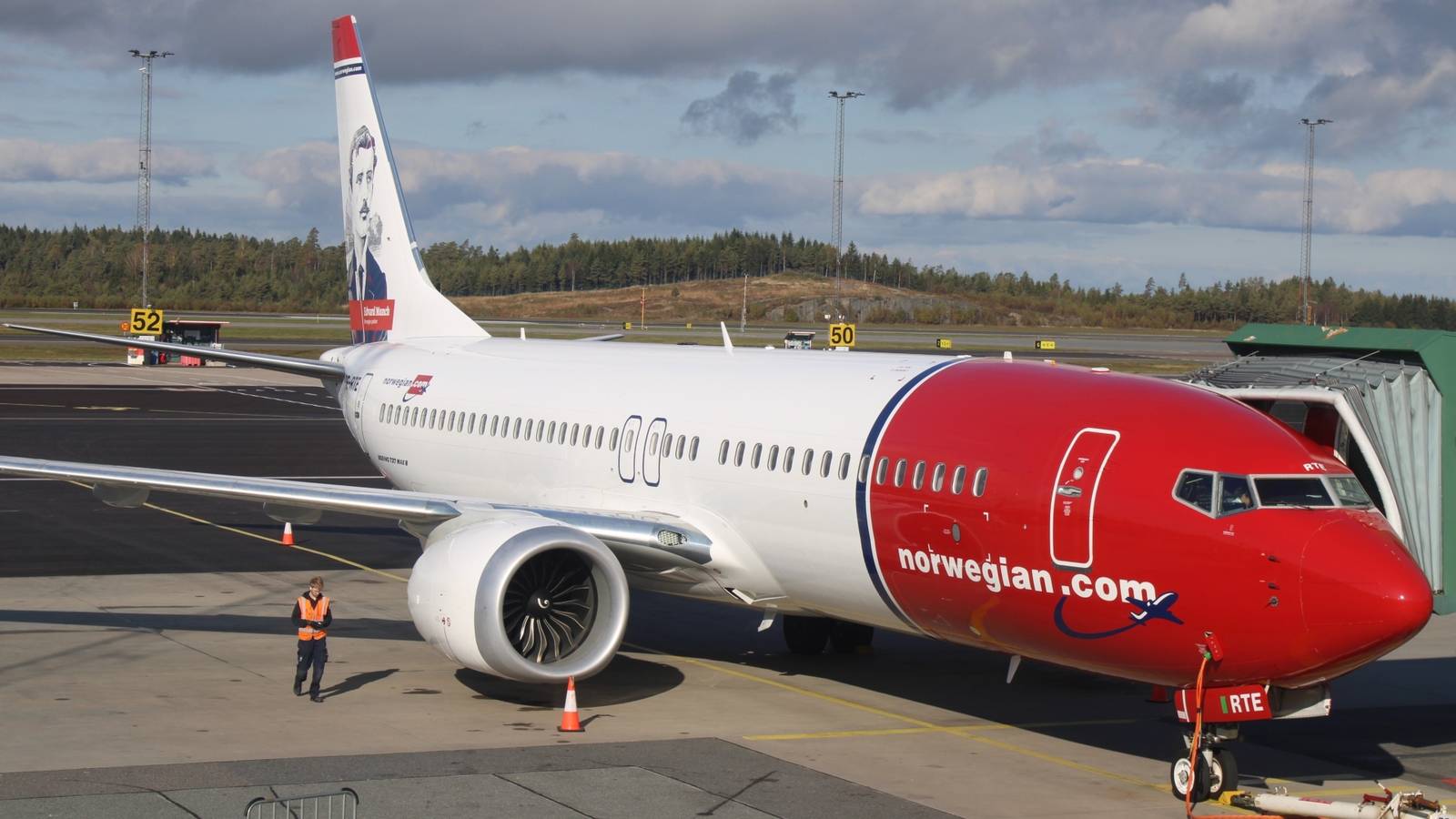 Norwegian Air Orders 30 More Boeing 737 MAX Aircraft