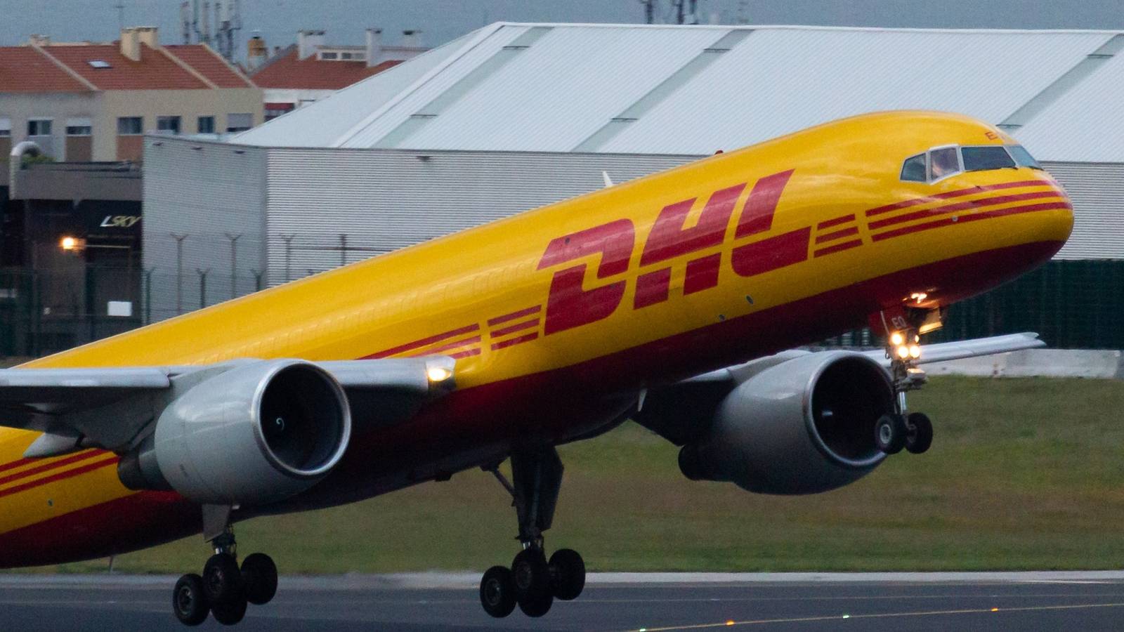 Why Did Boeing Build The 757 Without Winglets?