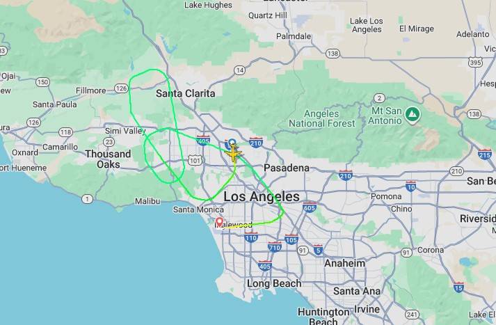 Phoenix-Bound Southwest Airlines Boeing 737-700 Diverts To Los Angeles ...