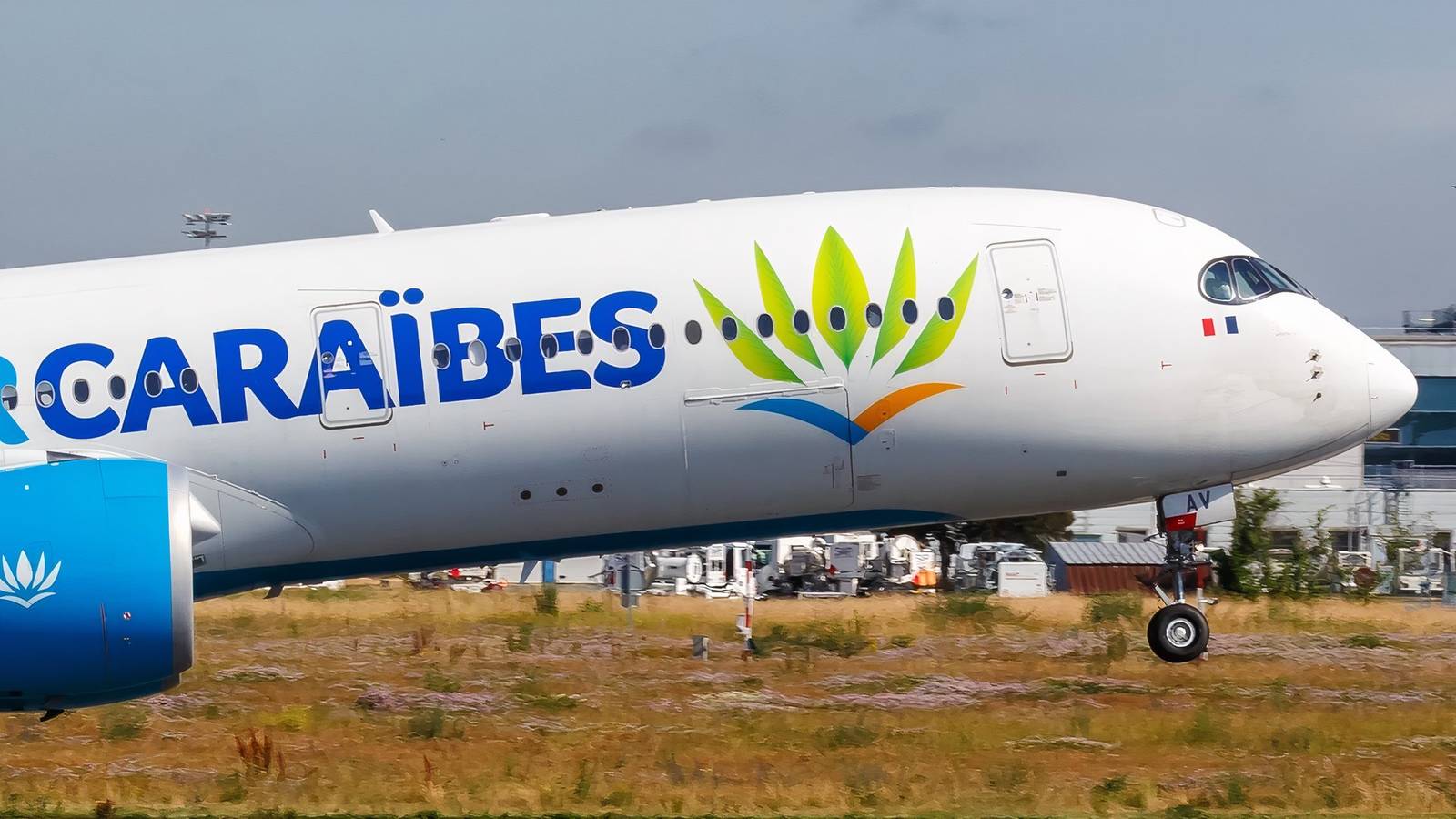 Just 40 Minutes: Introducing The World's New Very Short Widebody Flight