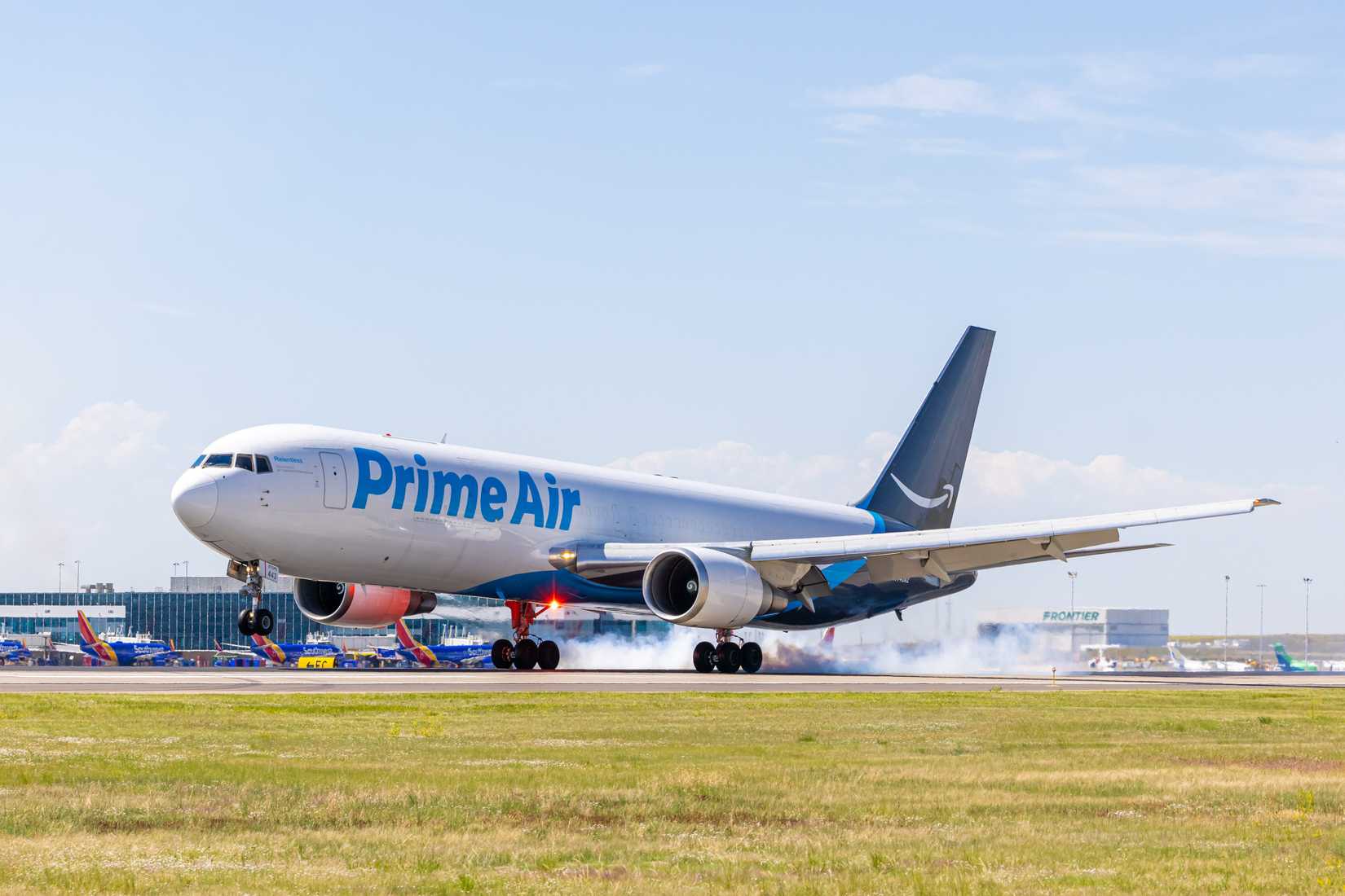 FedEx Vs. Amazon Vs. UPS: Which Carrier Has The Largest Fleet?