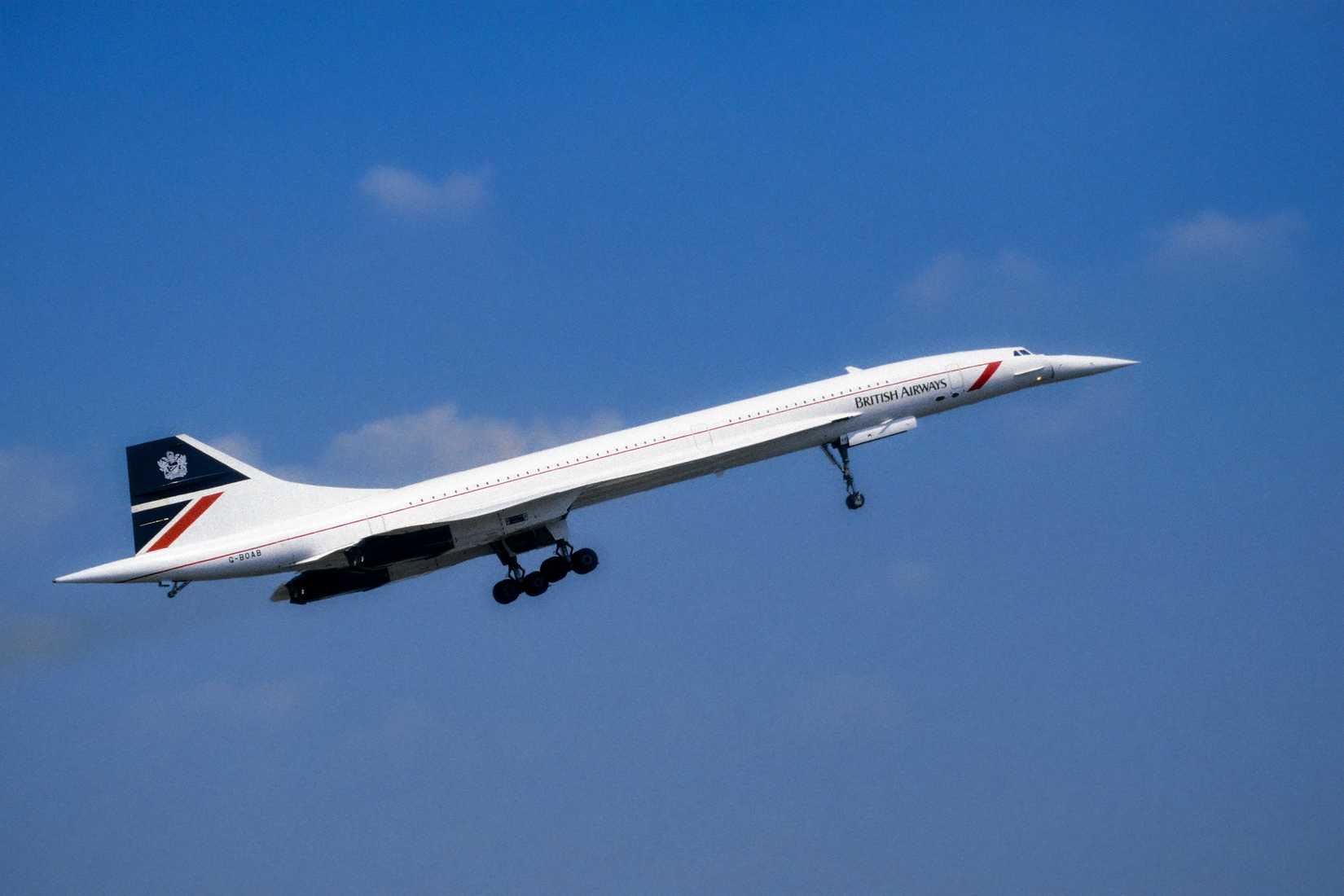 Why Did The UK & France Build Concorde With Such A Narrow Nose?