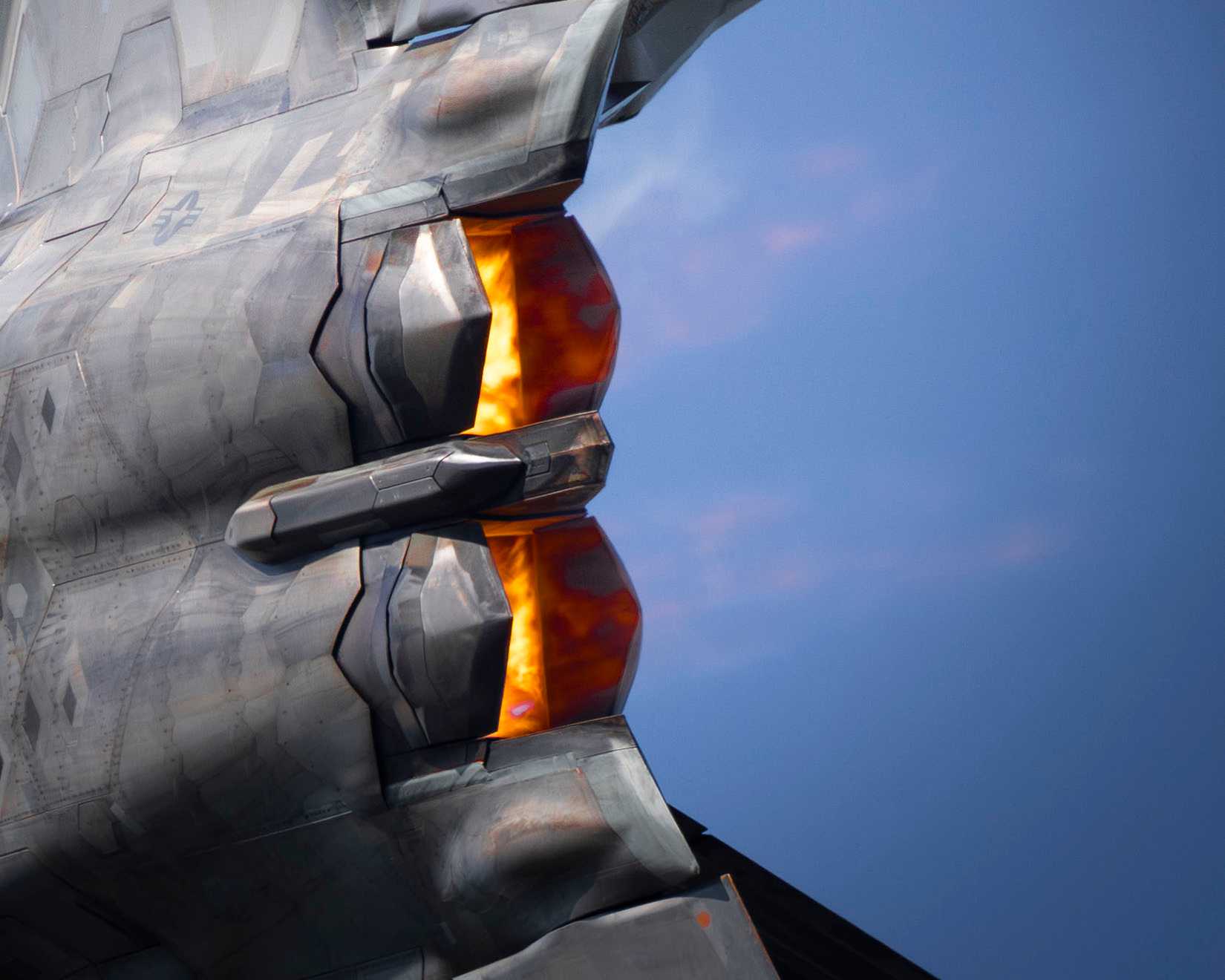 How GE Aerospace Engines Stack Up Against Pratt & Whitney Engines