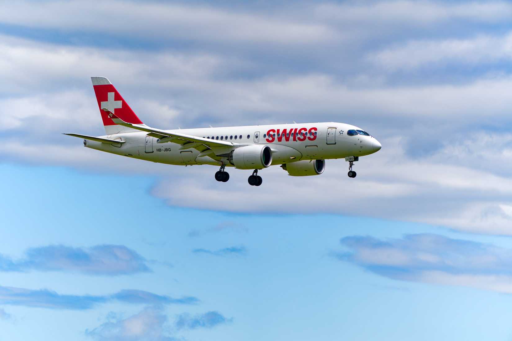 How The Airbus A220’s Engine Efficiency Is Changing Regional Travel