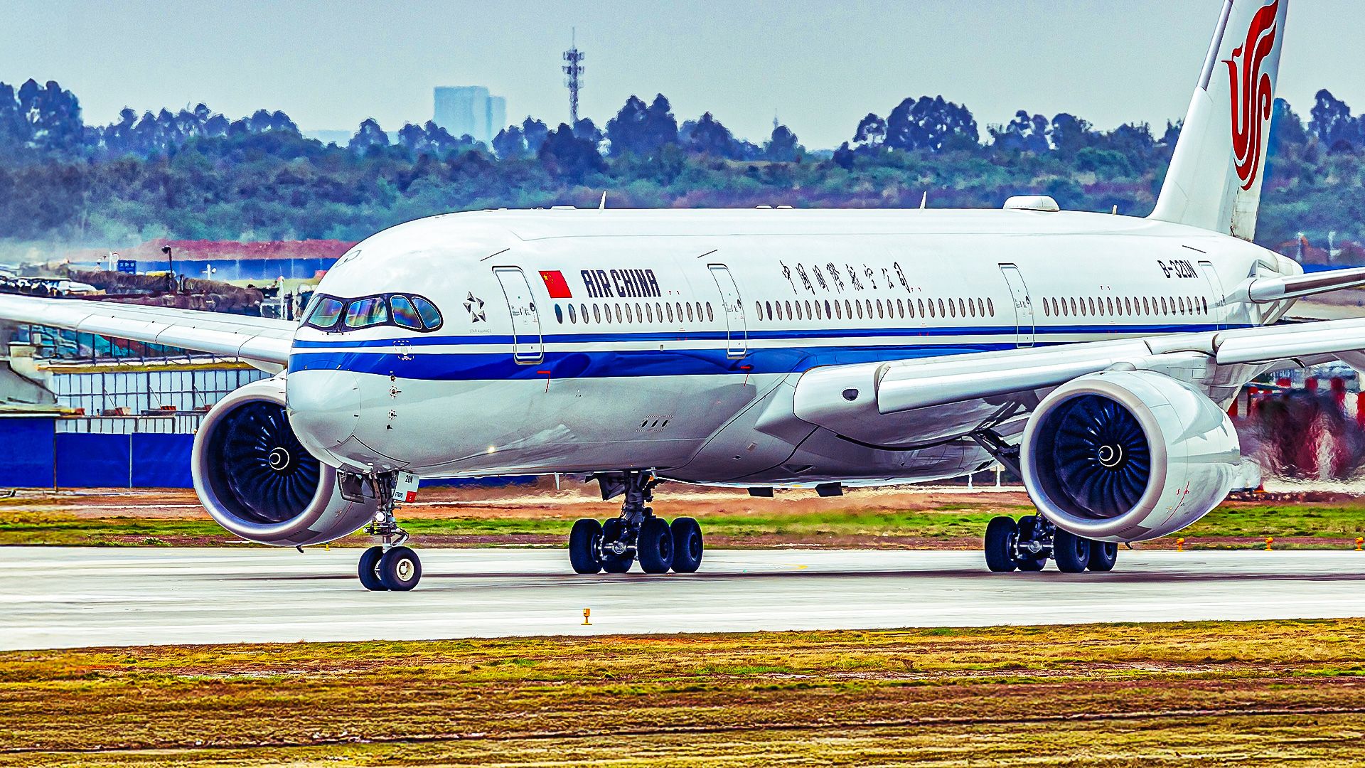 5,000 Aircraft Now Online: What Is FlightPath3D & Why Is It So Popular?