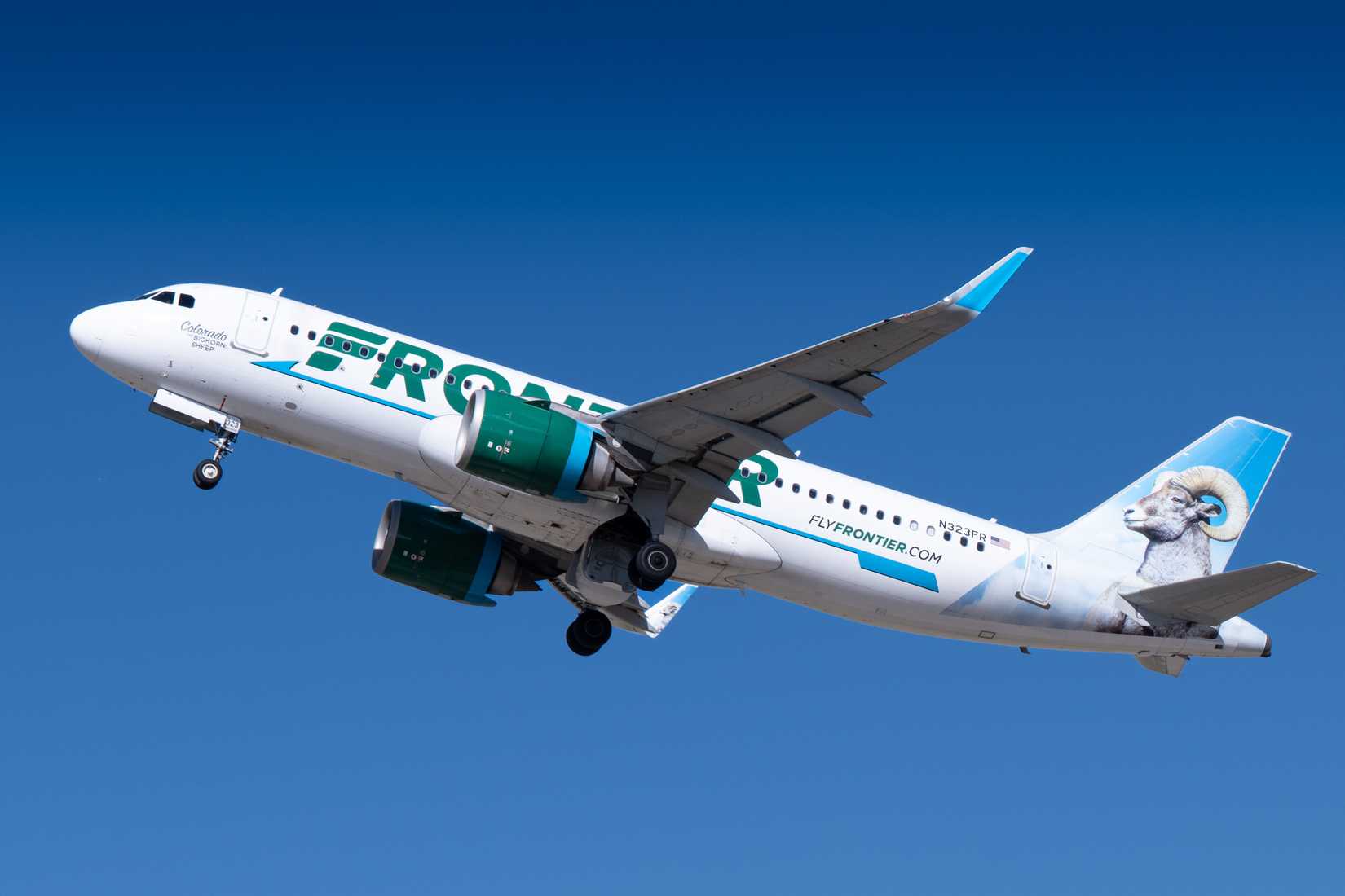 Let the Good Times Roll! Frontier Expands MSY Service for Mardi Gras