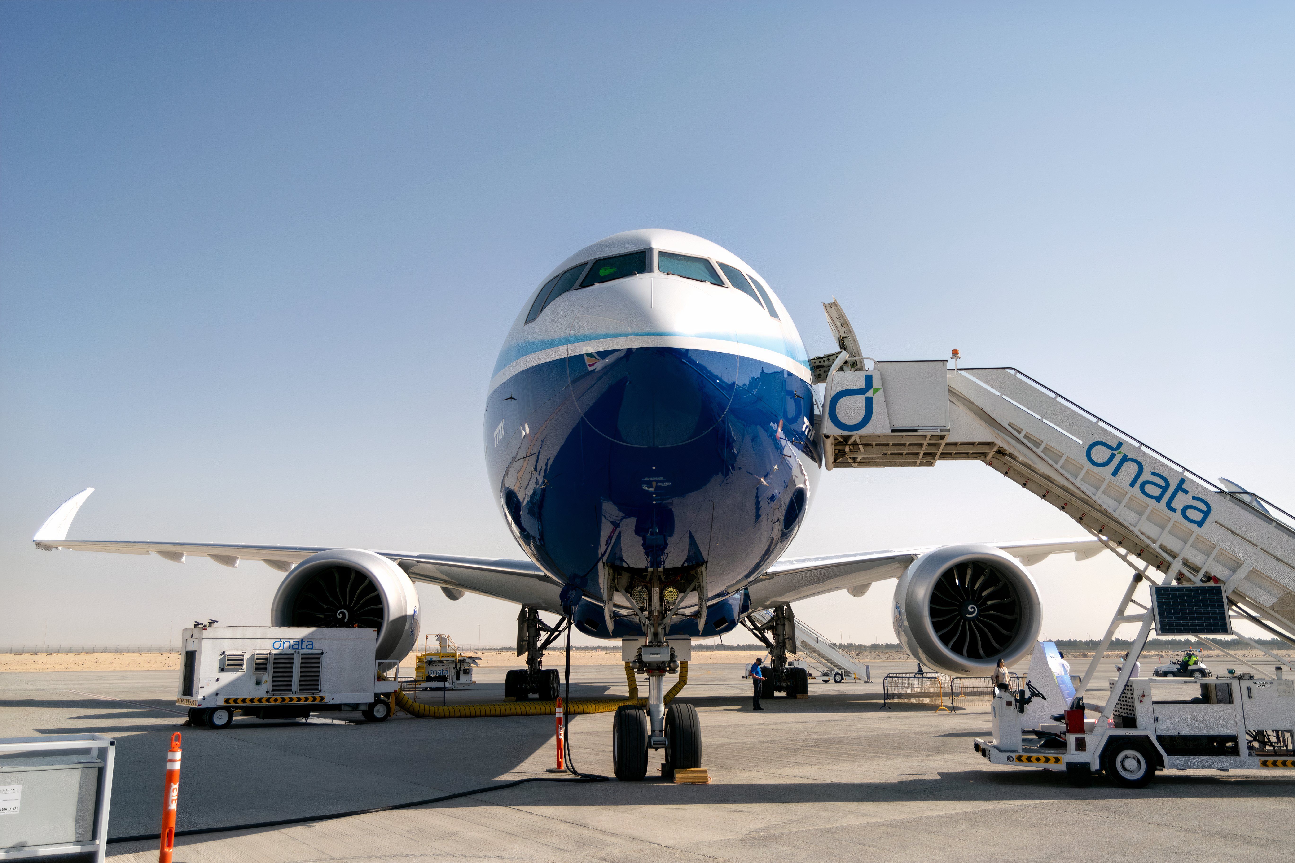 How Will Airlines Train Their Pilots For The Boeing 777X?