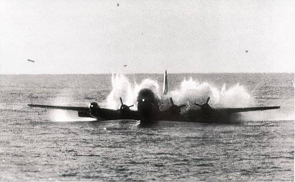 Pan Am Flight 7: When A Boeing 377 Stratocruiser Disappeared Over The ...