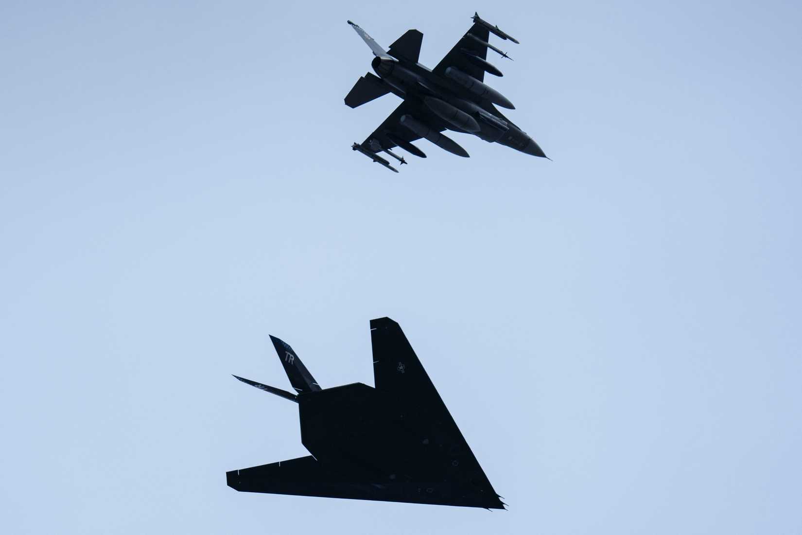 This Is How Powerful The Lockheed F-117 Nighthawk Was